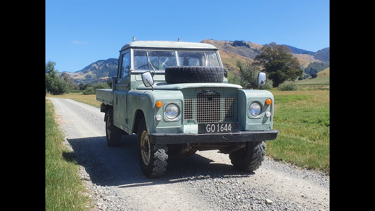 1971 Land Rover Series 2a - Walk Around and Engine Start - YouTube