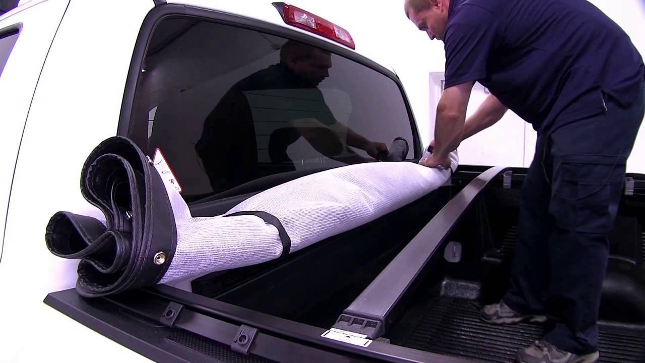 Extang 2645 BlackMax Tonneau Cover - YouTube