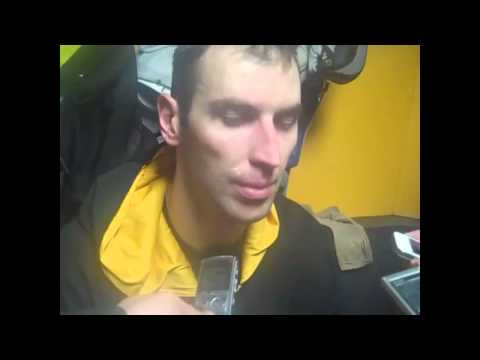 Zdeno Chara cant stop farting during an interview (MUST WATCH)