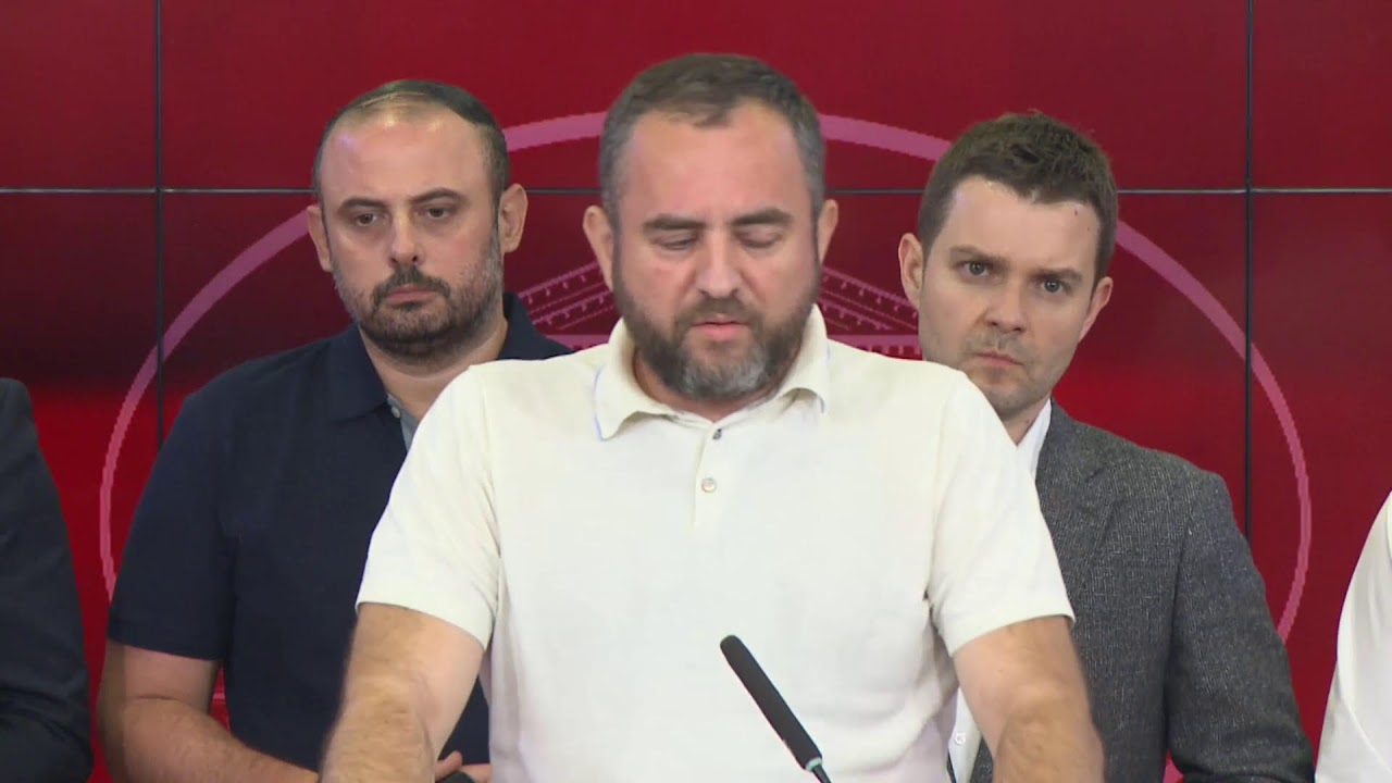 Konferencë për shtyp e Ministrit për Punë të Brendshme, Pançe ...