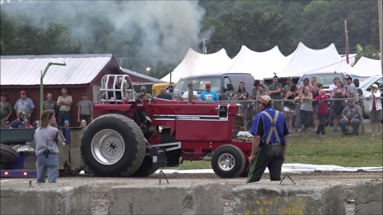 Tractor Pull, Addison County Field Days Vermont 2016 - YouTube