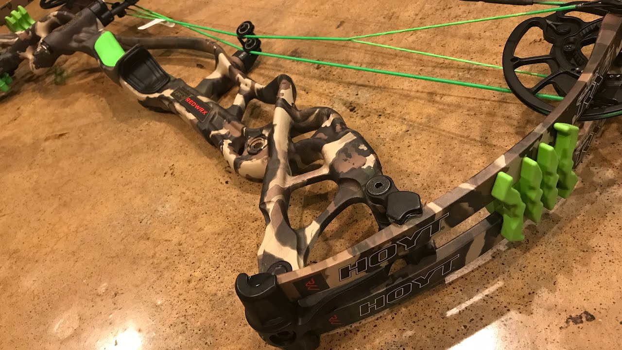 YOU'VE GOT TO SEE THIS NEW BOW! CUSTOM DIPPED HOYT REDWRX - YouTube
