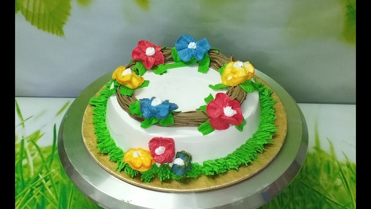 Vanilla Cake Decorating Ideas | Most Trending Design | Floral Design ...