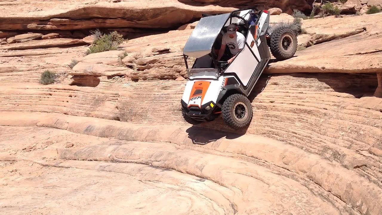 Moab 2015 - Rusty Nail - Justin drop in the RZR - YouTube
