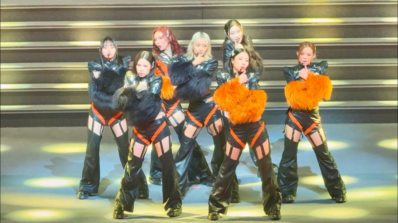 COLLAR《Atypical》COLLAR CRUSH LIVE 2024 - MACAO 15/12/2024 - YouTube