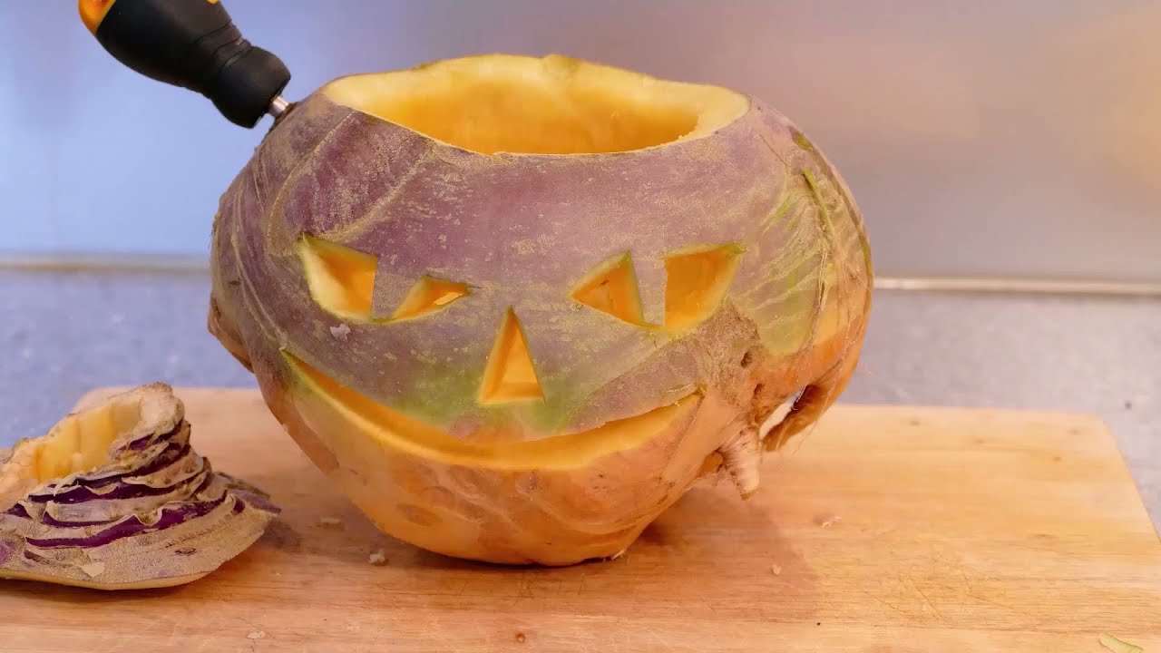 'Tumshie' Neep Lantern - YouTube