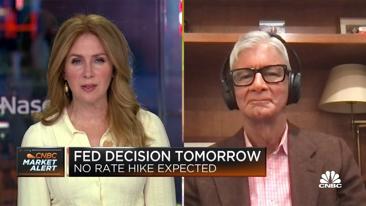 It is the Treasury's responsibility to lengthen maturities when rates ...