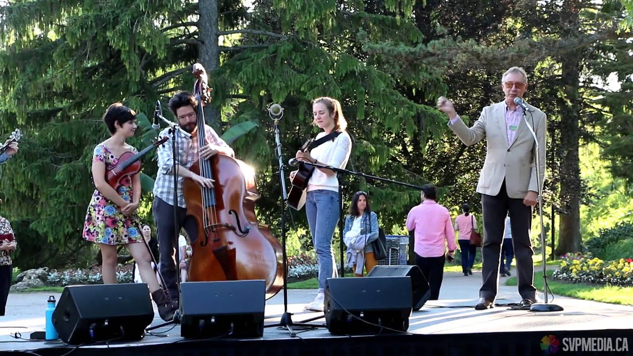 The Edwards Summer Music Series: Gardens of Song - YouTube