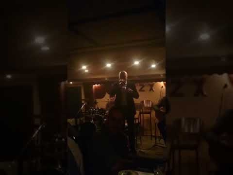 Bir Gün Gelir Bu Hasret Biter Ağlama