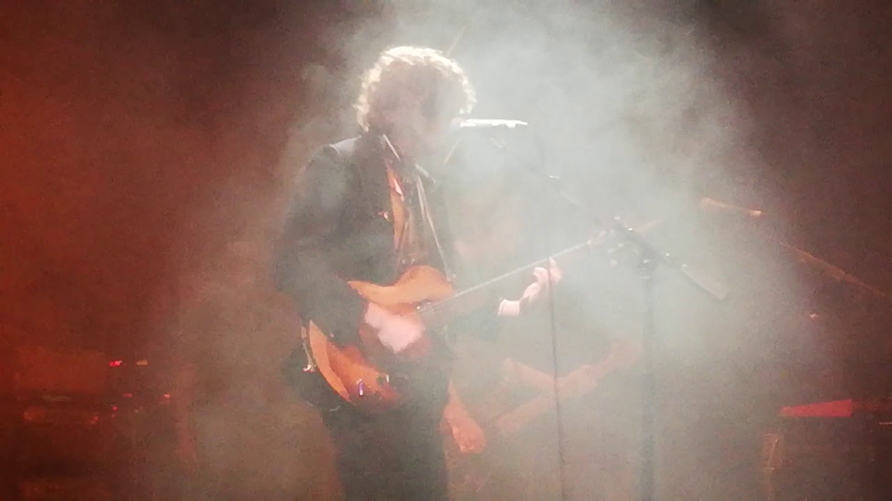 Razorlight - Golden Touch - Leeds O2 Academy December 2019 - YouTube