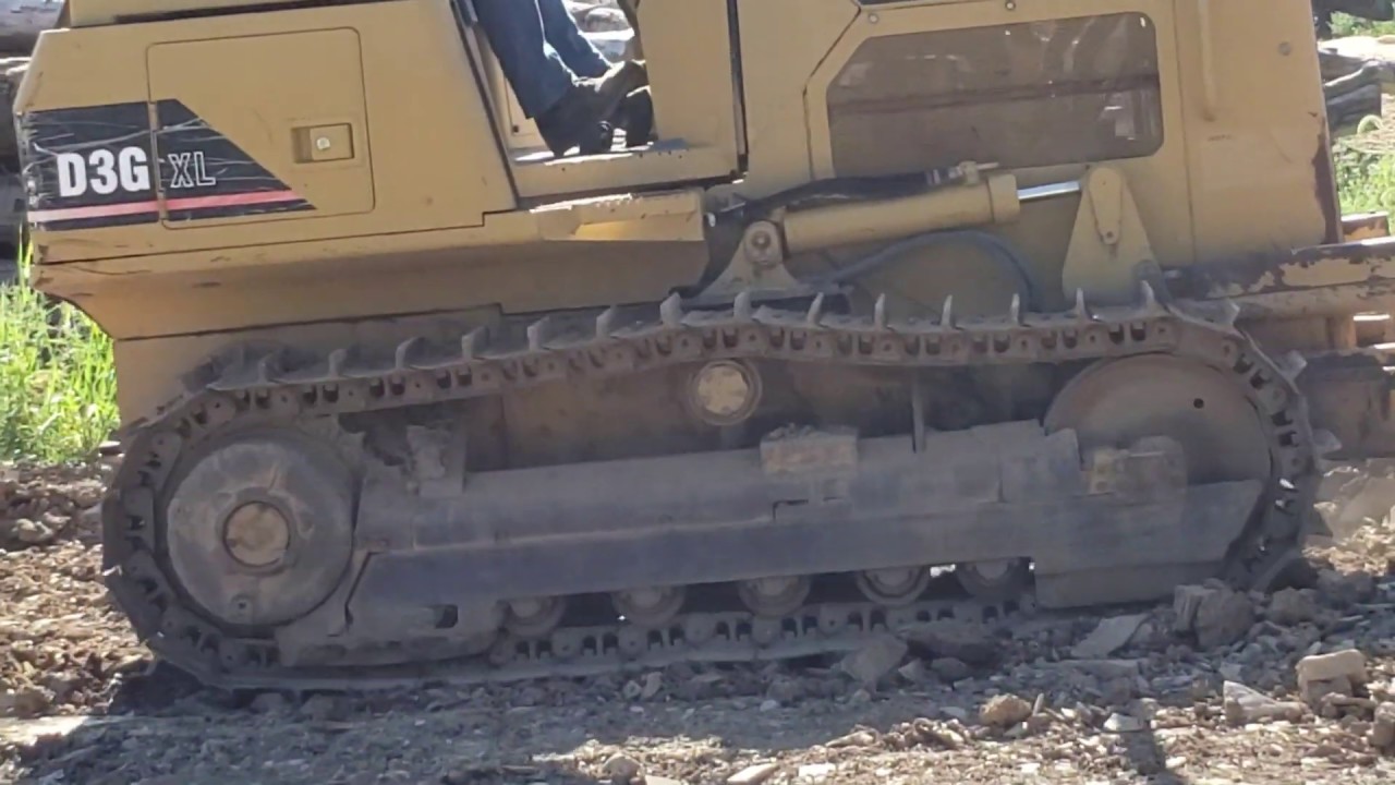 2004 Cat D3G XL Bull Dozer Inspection Video! Running & Operating - YouTube