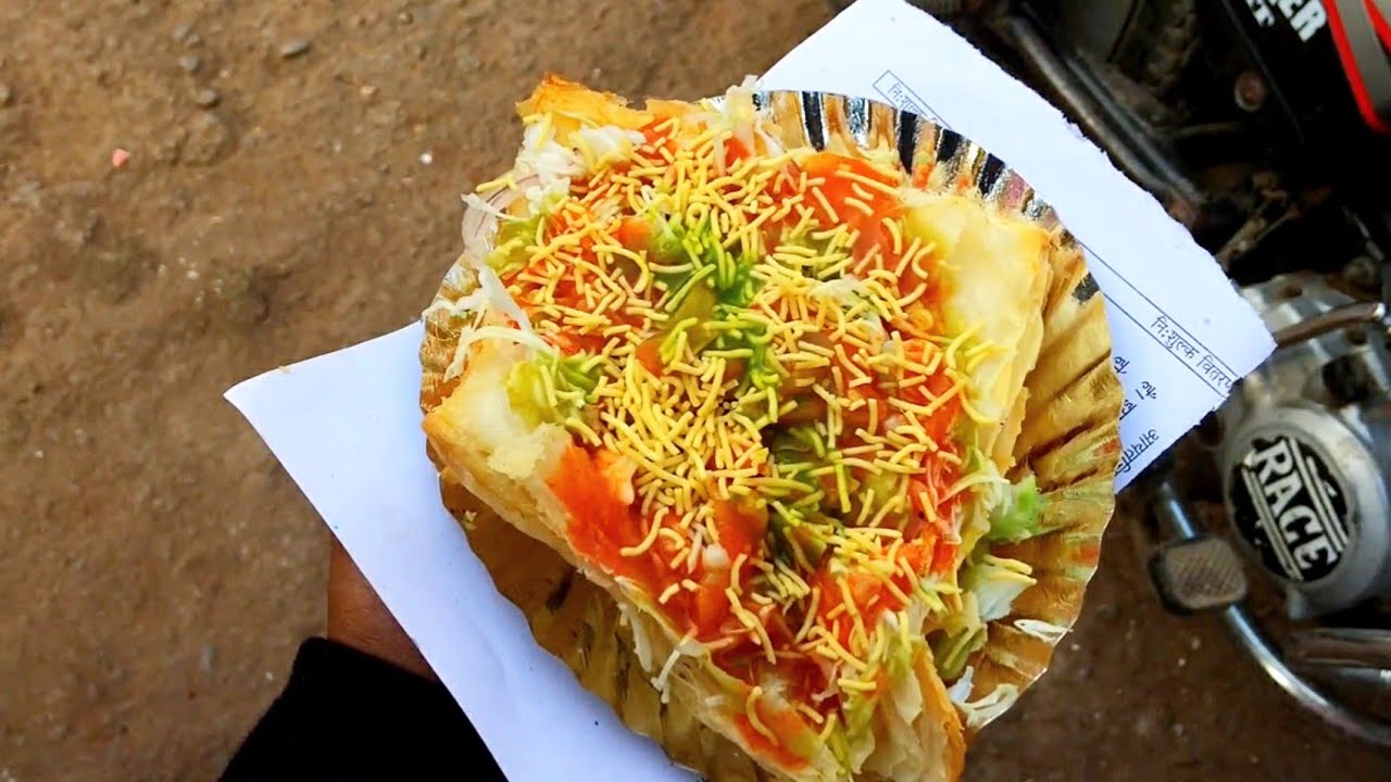 Full Loaded Aloo Patties | Indori Patties ( Puffs ) | Indian Street ...