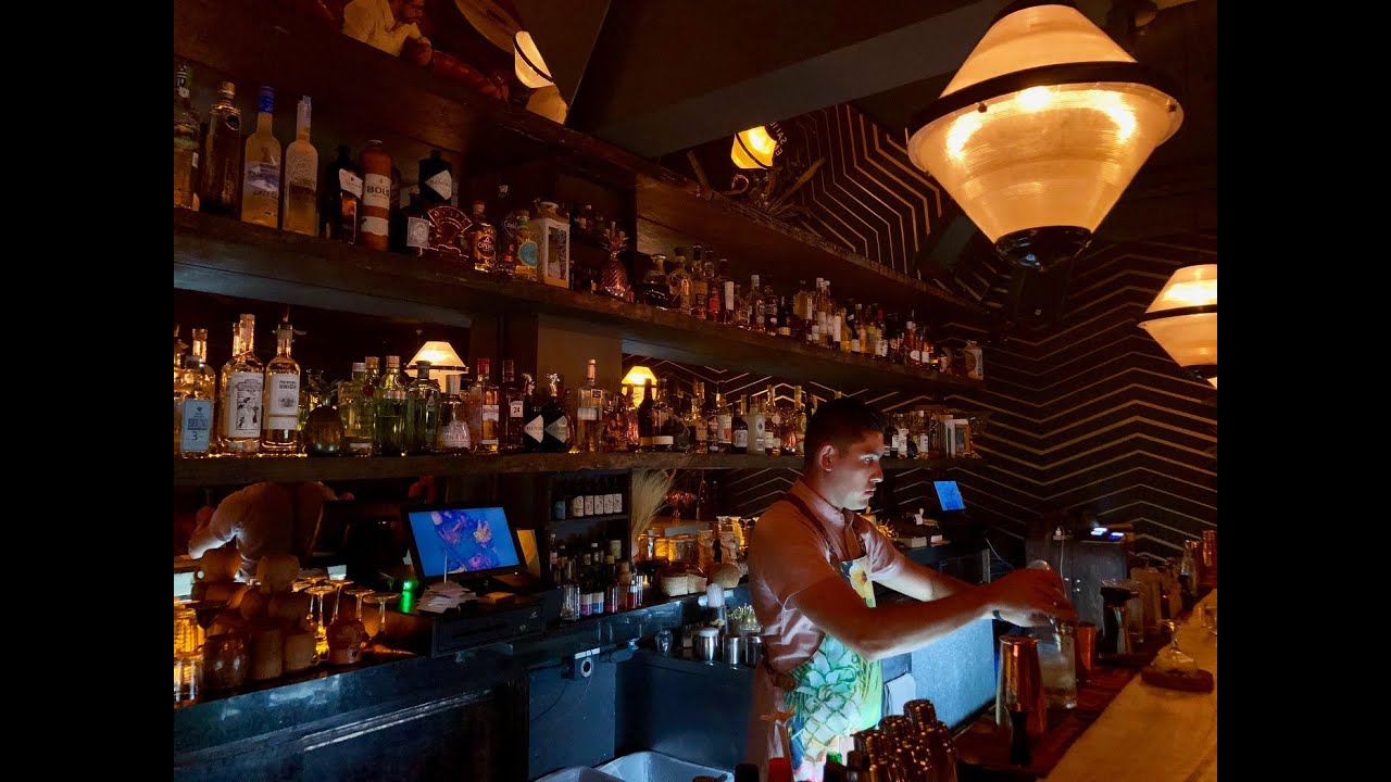 The Midnight Monkey, un bar con jazz en vivo en la CDMX - YouTube