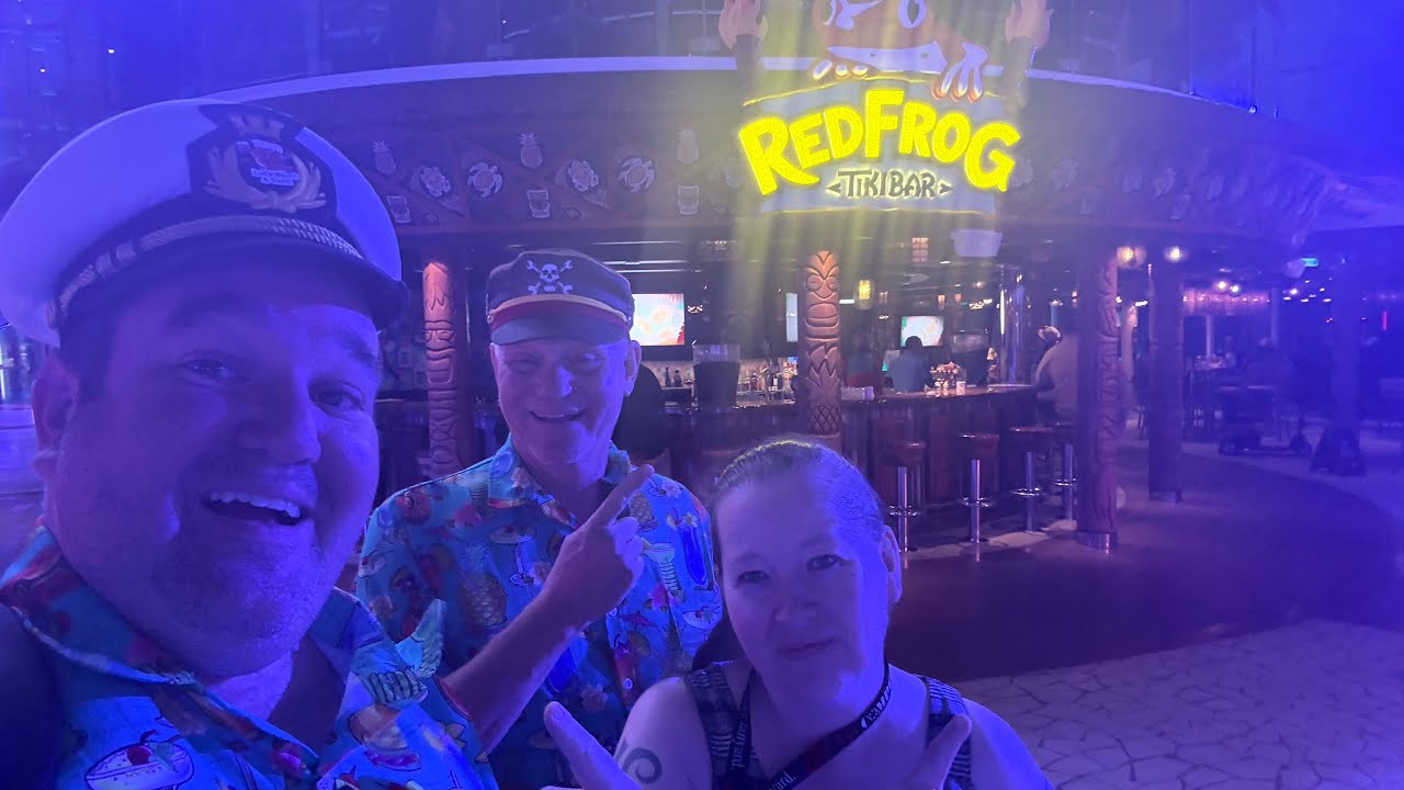 🍹 Top Tiki Drinks At The Red Frog Tiki Bar! 🍹 - YouTube