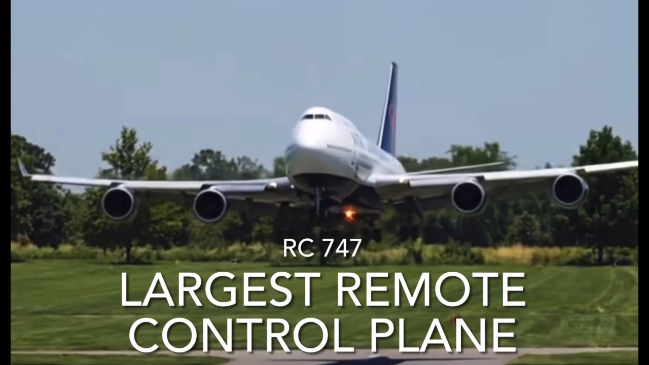 Remote control 747 jumbo! Largest model plane ever! Air Canada - YouTube