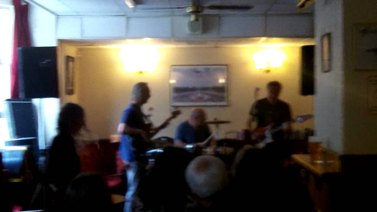 ROCKET IN MY POCKET.MP4 - Junior Hacksaw - Pete Mathison , John Turner ...