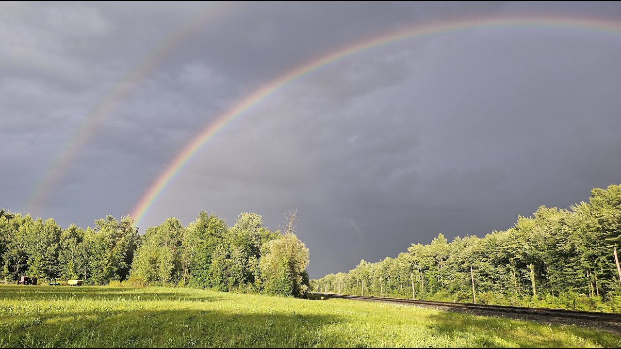 Rainbow & CSX Auto Rack Train On The Syracuse Terminal Subdivision ...