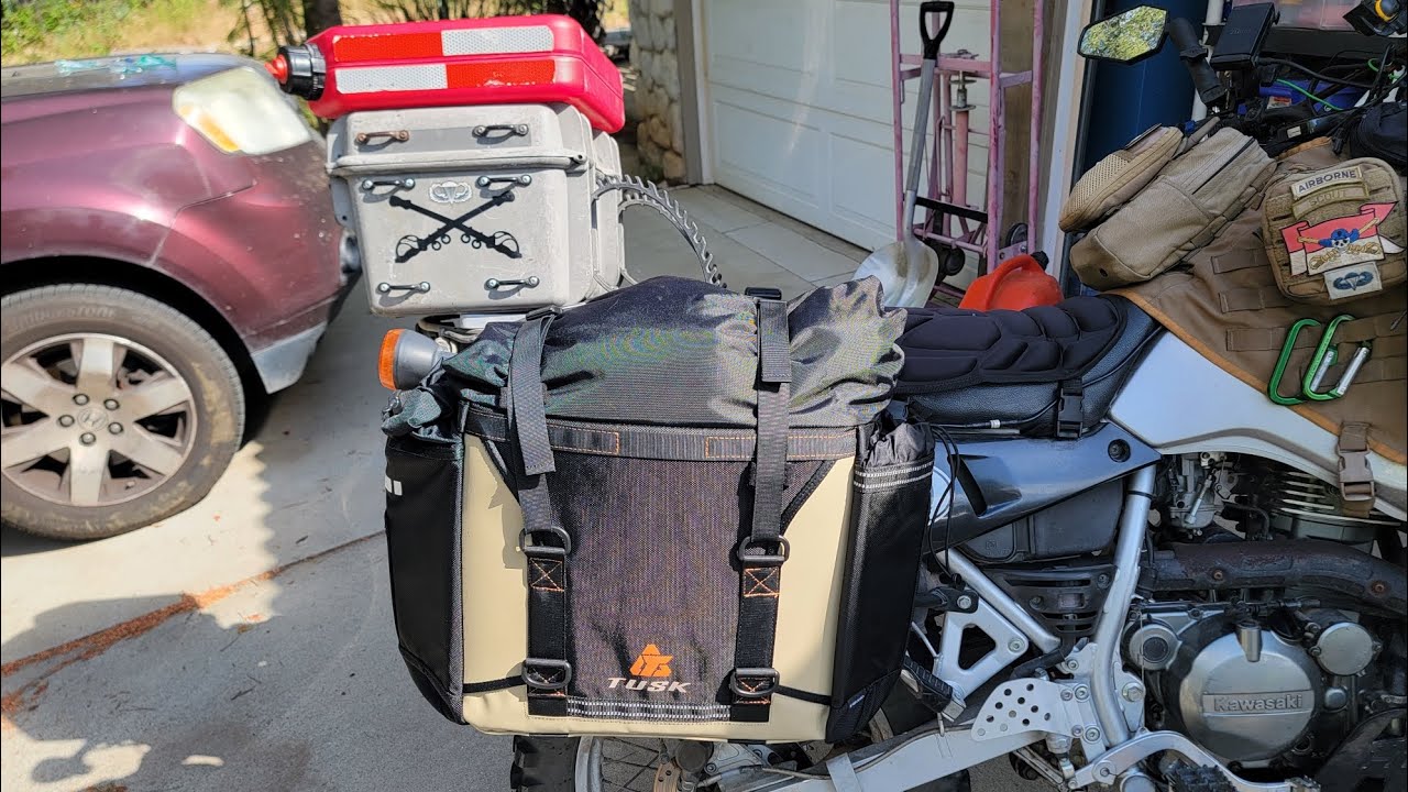 KLR 650 Adventure: Tusk Olympus Vs Tusk Pilot Panniers. - YouTube