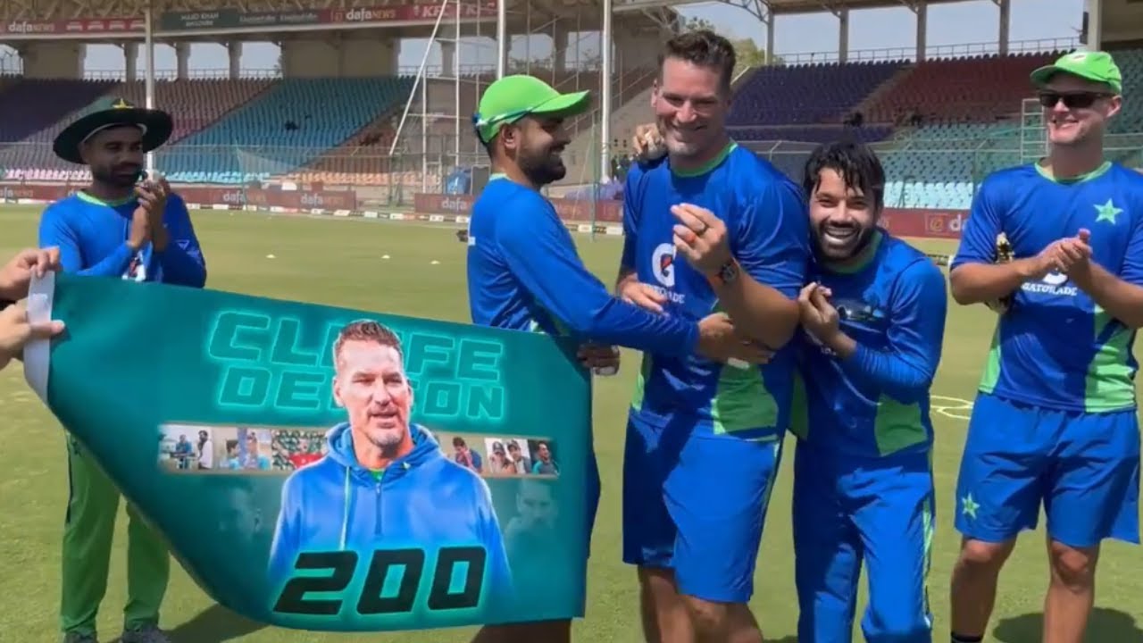 physiotherapist Cliffe Deacon 2️⃣0️⃣0️⃣ international matches with ...