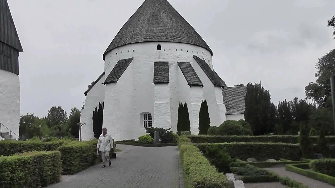 Danmark. Østerlars rundkirke. Bornholm. - YouTube
