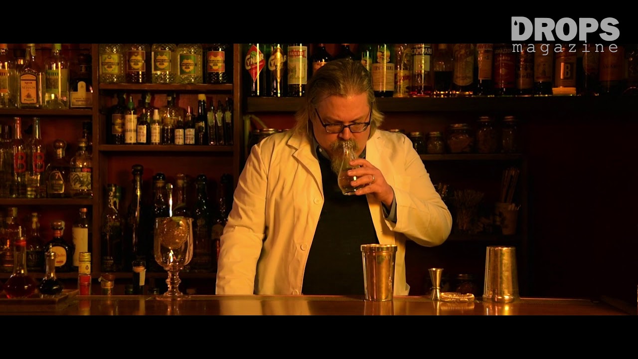 "The Tutorial"... Dr. Shutlz vs Dr. Schultz S.01 E.10 - YouTube
