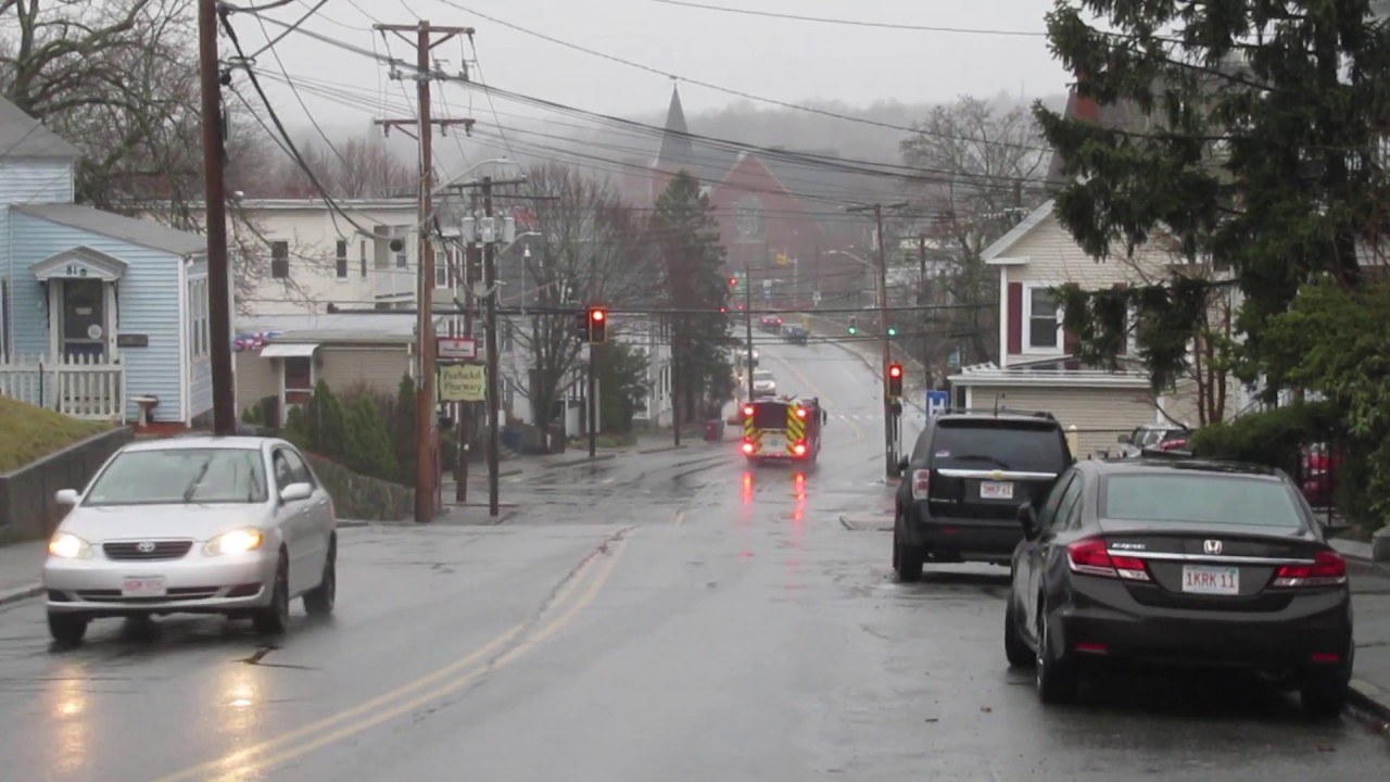 Lowell Fire Dept Engine 2 Responding - YouTube