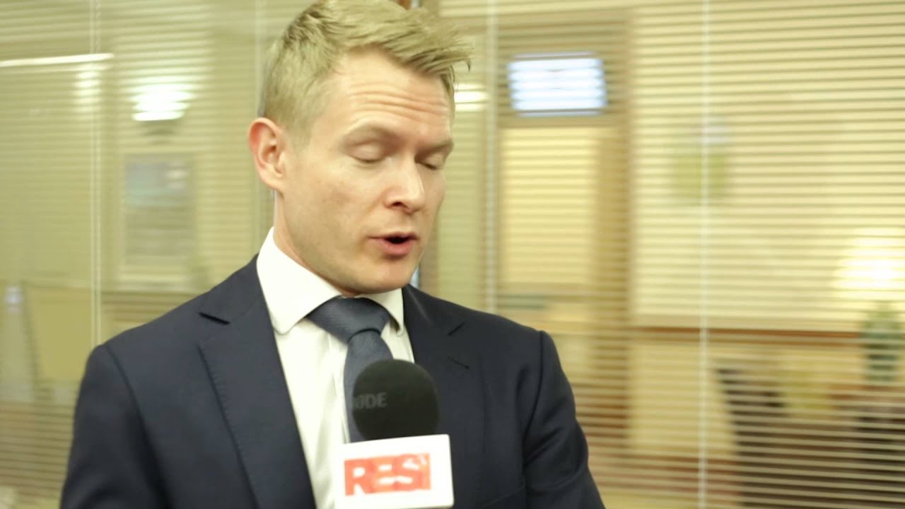 Mark Weedon of IPD at Resi 2014 - YouTube