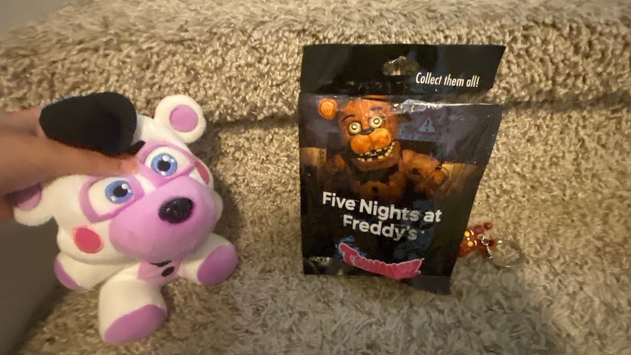 random FNAF stuff review - YouTube