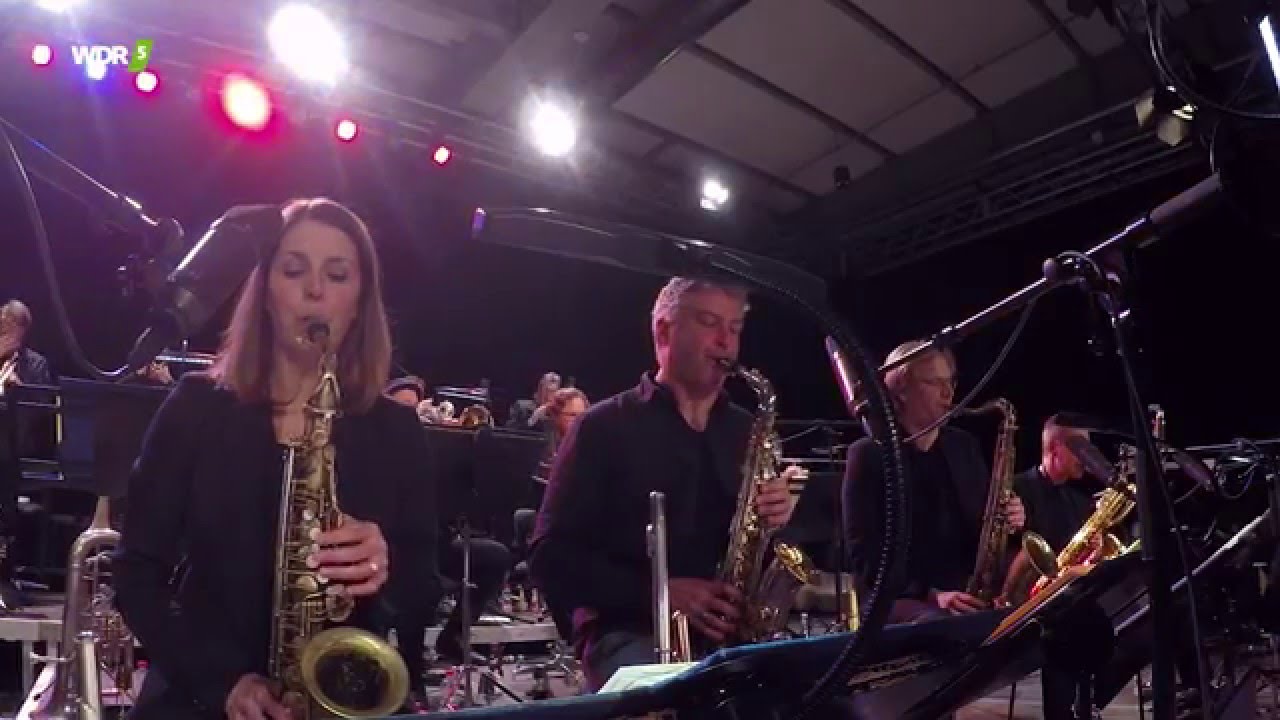 Asyl statt Schokolade | WDR Big Band und Adrian Engels - YouTube