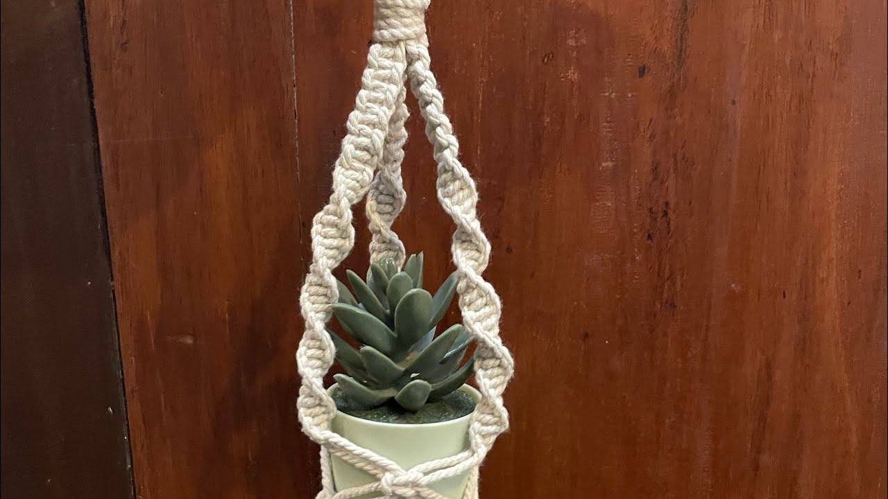 Macrame mini plant hanger with square knots and spiral knots - YouTube