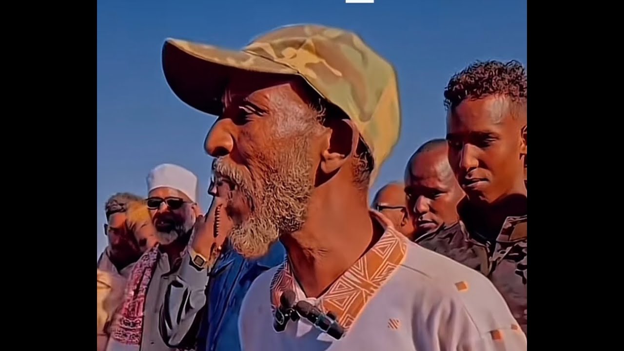 Huwantii iyo ismaciil Cumar Geele oo Xulufo Samaystaya - YouTube