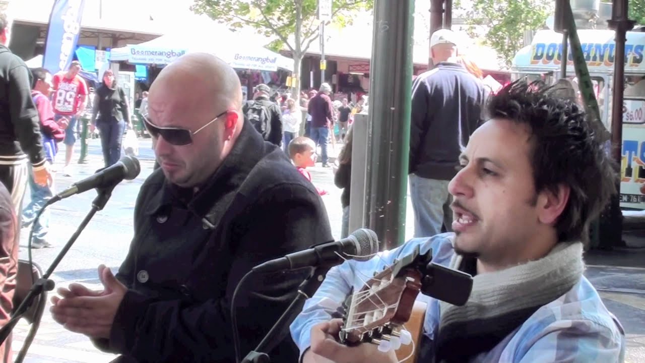 La Rumba Gypsy flamenco at the Vic markets (HD) - YouTube