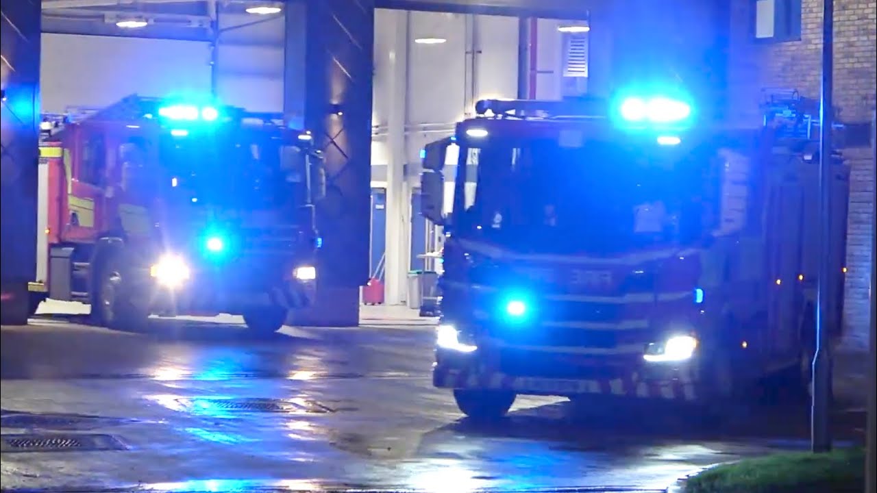 Crewe Fire Station Double Turnout - Cheshire Fire And Rescue Service ...