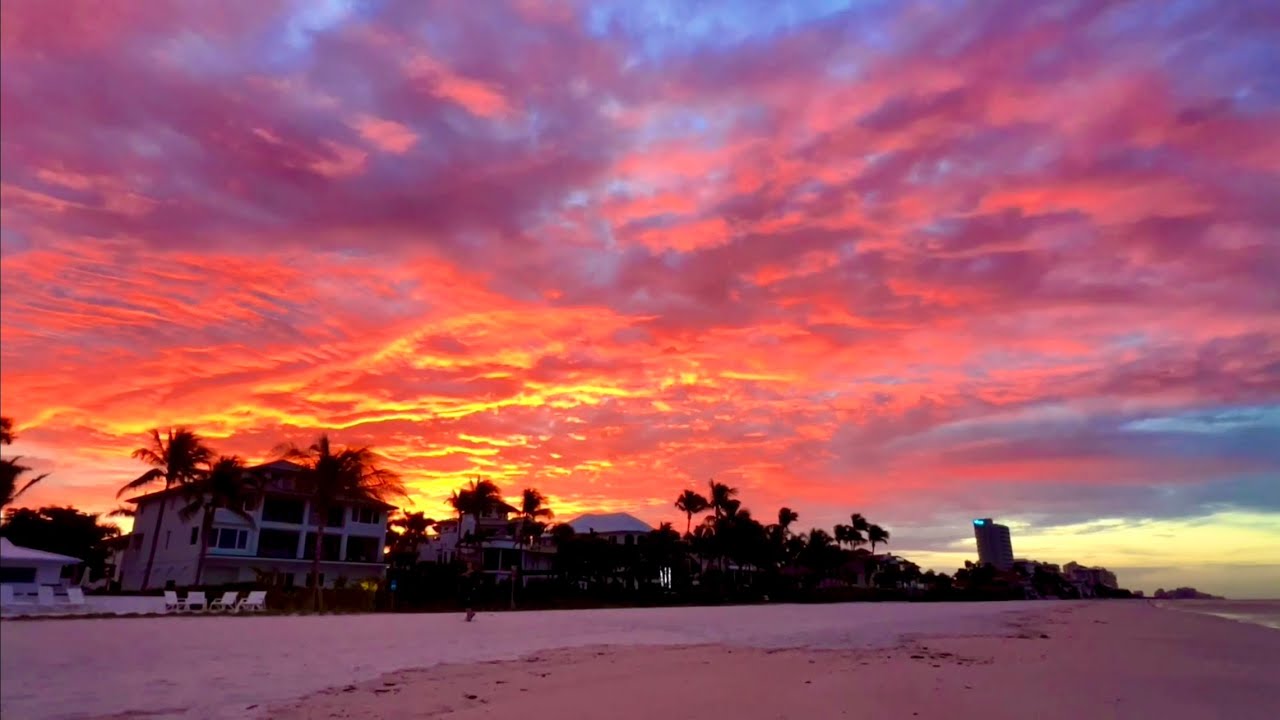 Robb’s Early Tuesday Morning “First Look” at the Beach in North Naples ...