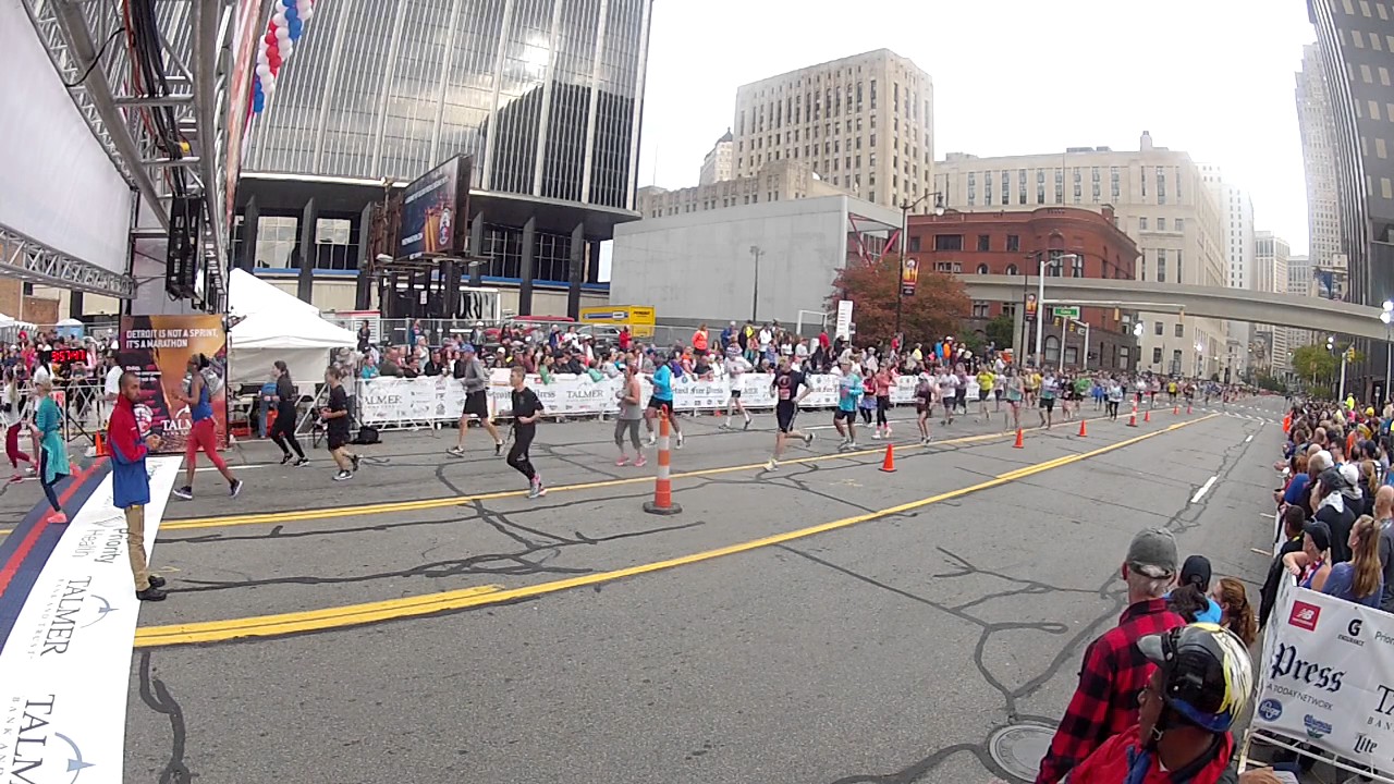 2016 Detroit Marathon - YouTube