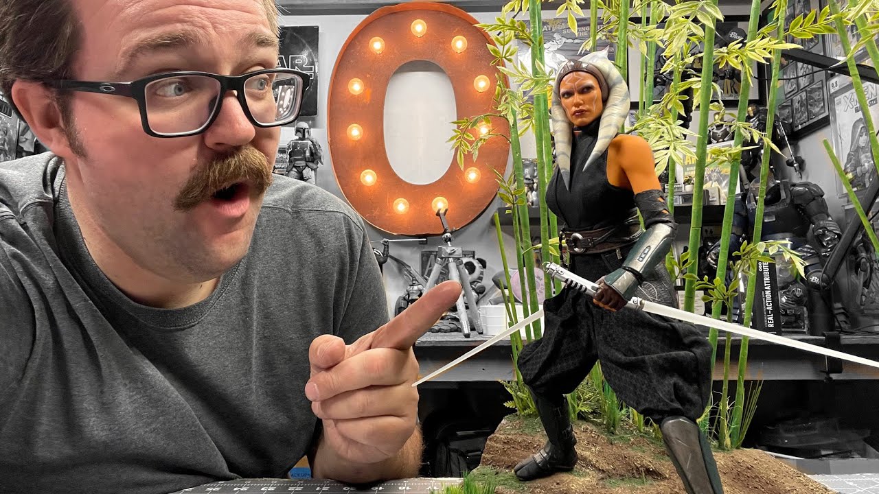 Hyper Real Figure Art by Hot Toys: Ahsoka from The Mandalorian Unboxing ...