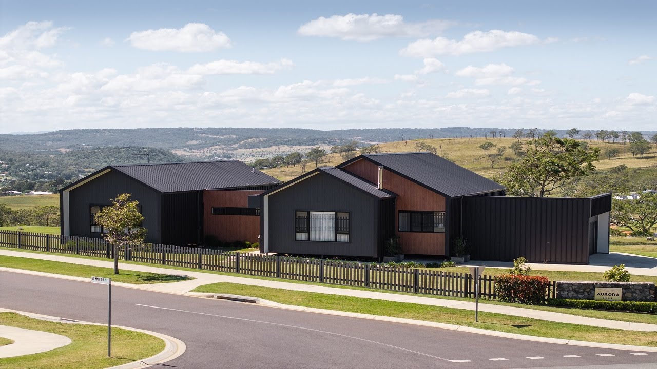 SELLING | 2 Summit Drive, Mount Rascal - YouTube