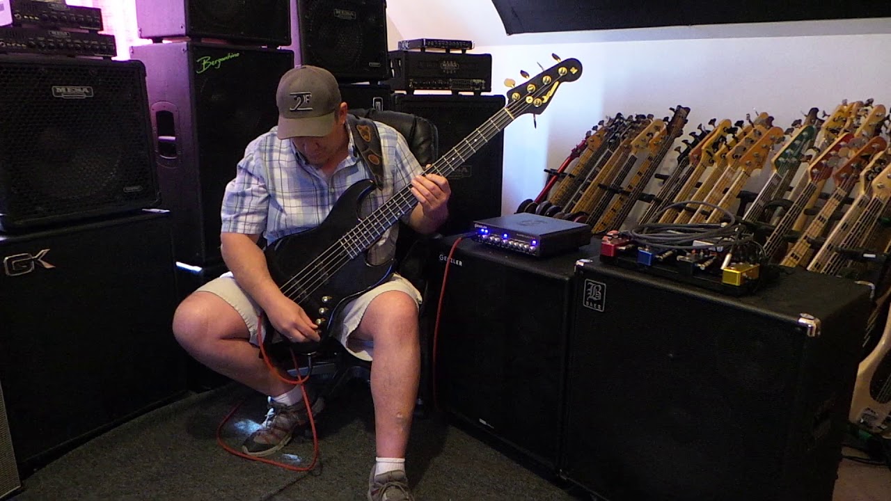 Late 1980's Moon JJ5 Bass Guitar Demo - Andy Irvine - YouTube