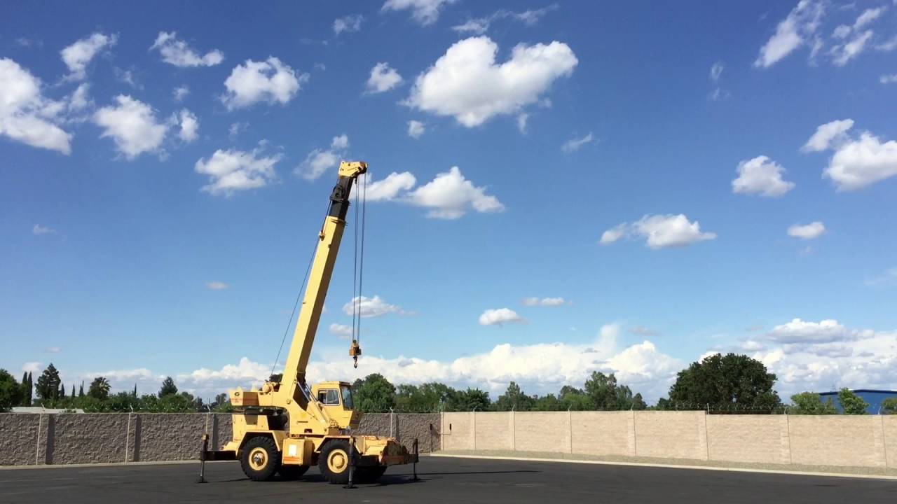 Grove RT518 18 Ton Rough Terrain Crane - YouTube