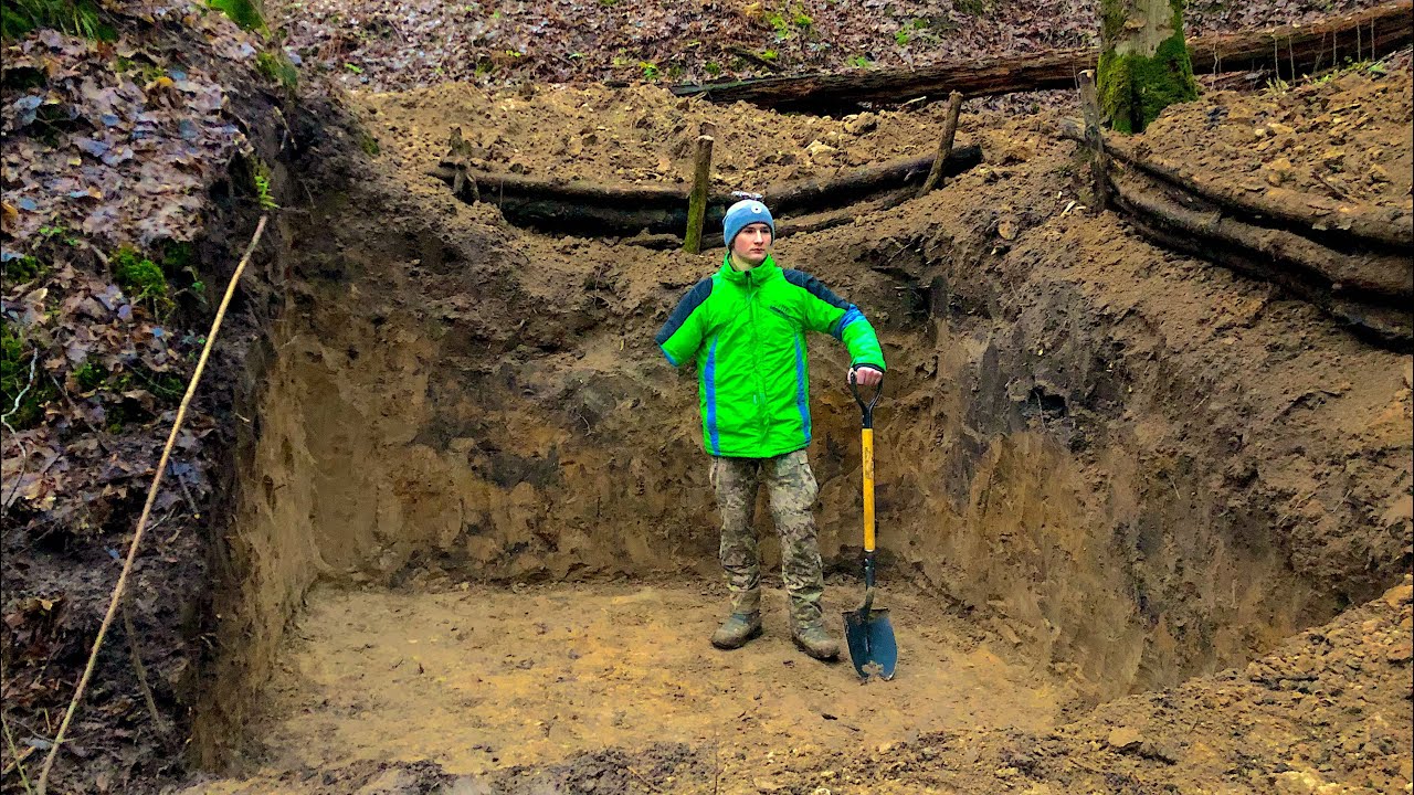 Building a DUGOUT WITHOUT ONE HAND. A friend helped dig a hole for a ...