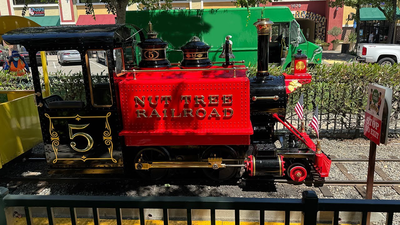 Nut Tree Train Ride Behind Historic #Locomotive #5 on Nut Tree # ...