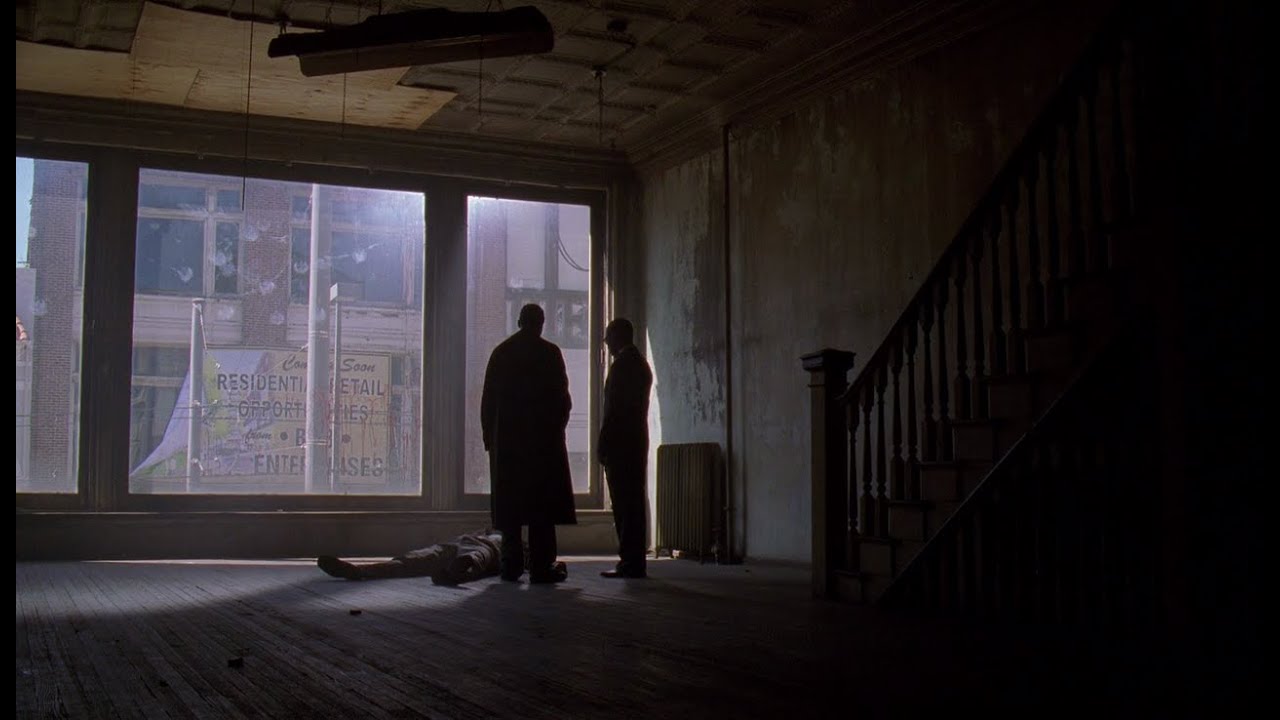 Stringer Bell's Death | The Wire 03x11 - YouTube