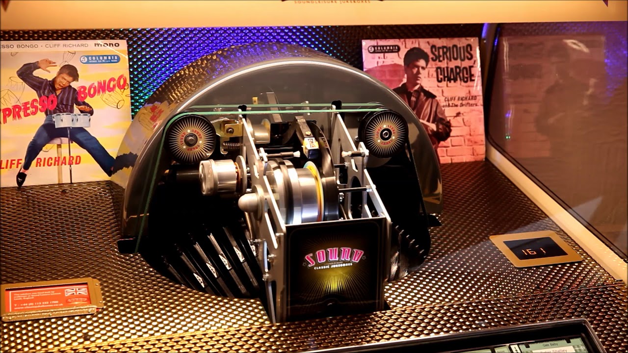 Bob Marley & The Wailers Could You Be Loved played on the Rocket Juke ...