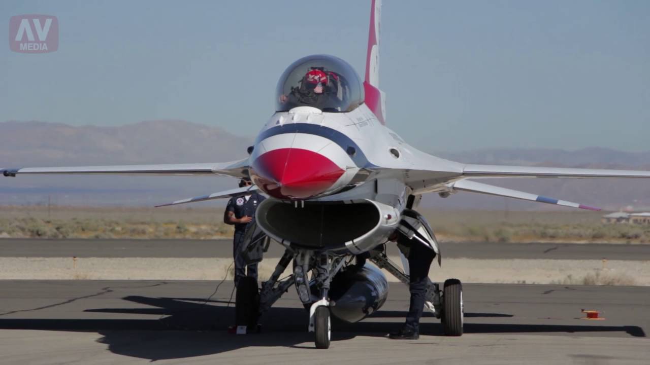 USAF Thunderbirds pre-flight check by maintenance crew - complete - YouTube