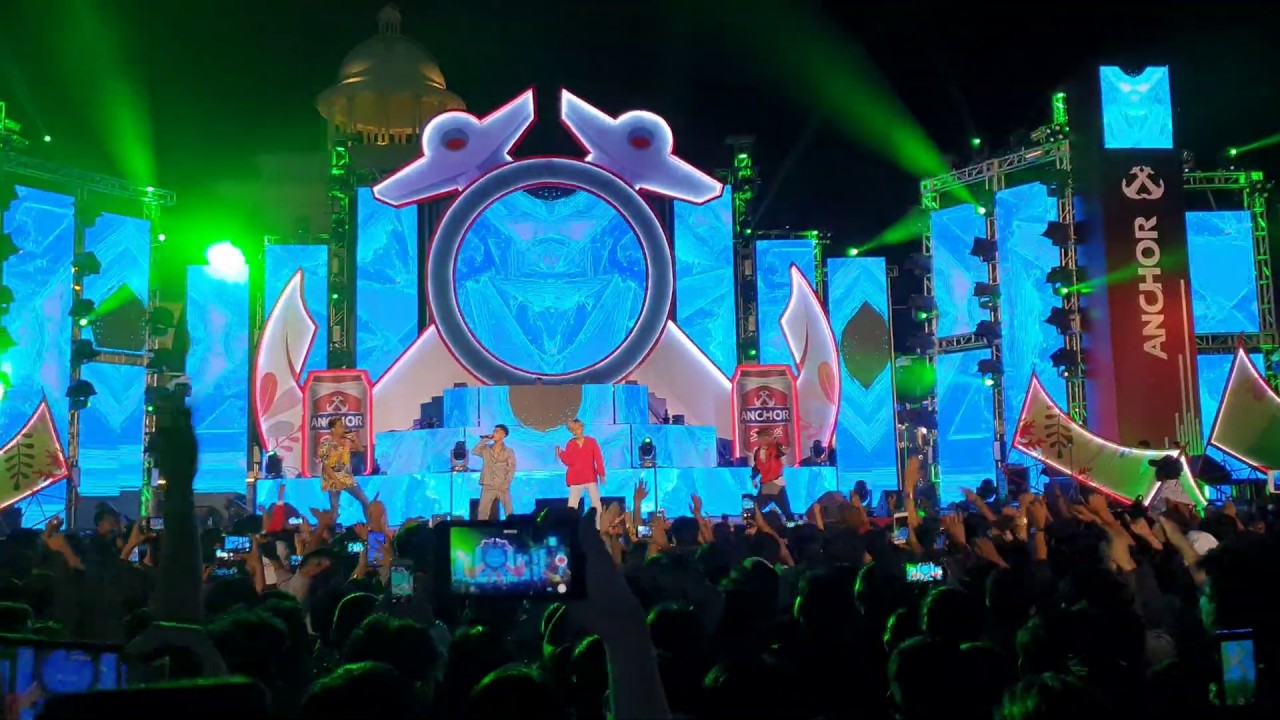 Hot Boy by VannDa Concert at ANCHOR 31.12.2019 - YouTube