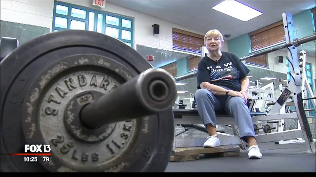 94 Years Young Powerlifter - Edith Traina - YouTube