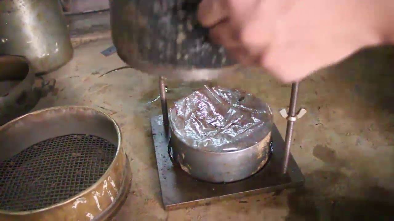 Pengujian Laboratorium CBR (ASTM D 1883-67) - YouTube