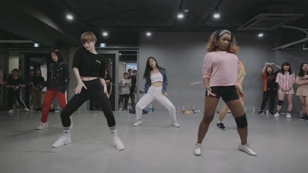 Drake China - Dance Cover || and 1MILLION Dance Studio - YouTube