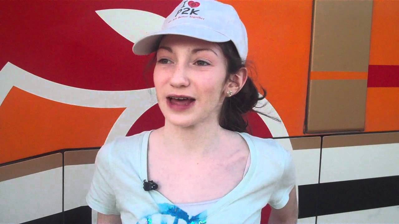 Elana Ross video blogs - YouTube