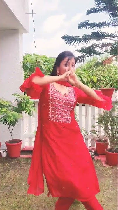 ambarsariya/wedding bells/ dance song/simple dance steps on ambarsariya/wedding dance/instagram ...